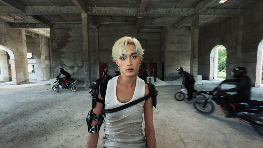 Wren Evans nói gì về thông điệp “cứu lấy âm nhạc” trong MV mới? - Saobiz.vn